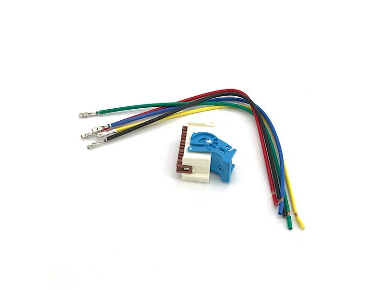 GM Upfitter Switch Junction Block Connector for GM 4500-6500 2019-24 ...